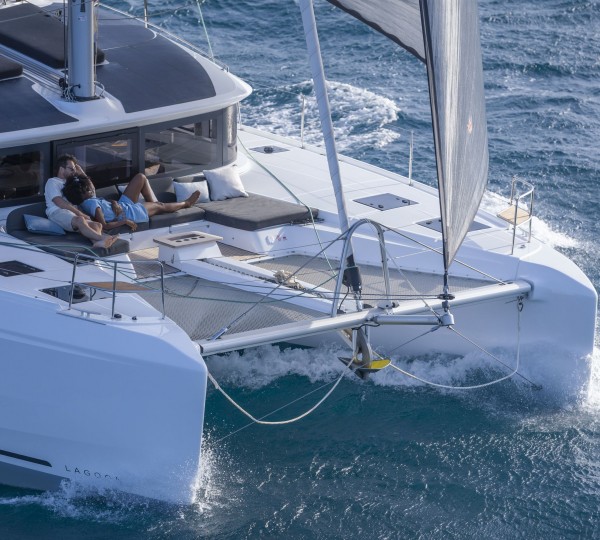 JEWEL Yacht Charter Details, Lagoon 51 | CHARTERWORLD Luxury Superyachts